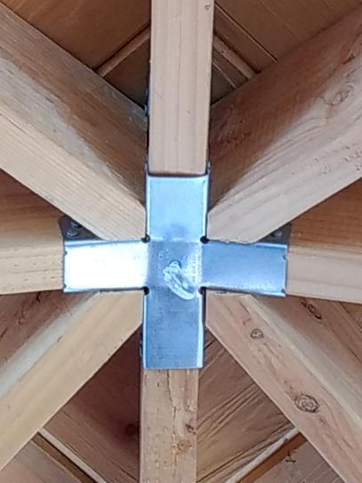 Simpson Strong-Tie FWH 18-Gauge Four-Way Connector for 2x Nominal ...