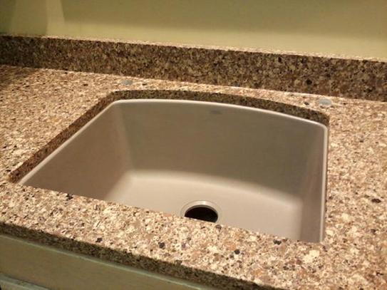 Silestone 2 in. x 4 in. Quartz Countertop Sample in Sienna Ridge SS ...