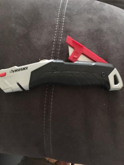 Husky Quick-Release Retractable Utility Knife 99738 - The Home Depot