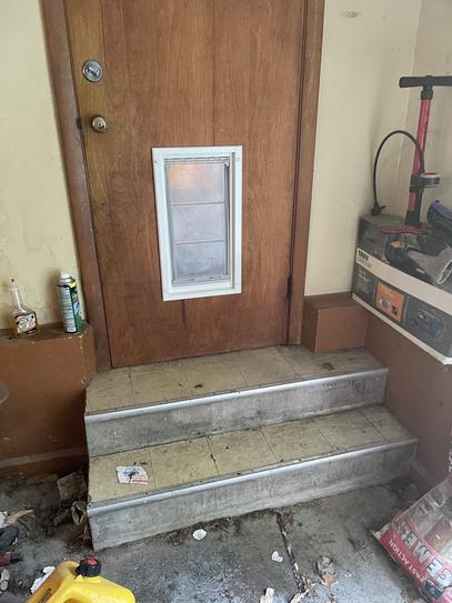 Endura Flap 23 in. L x 12 in. W Extra Large Single Flap for Doors with ...