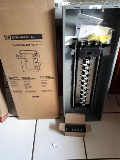 Square D Homeline 200 Amp 40-Space 80-Circuit Indoor Main Breaker Plug ...