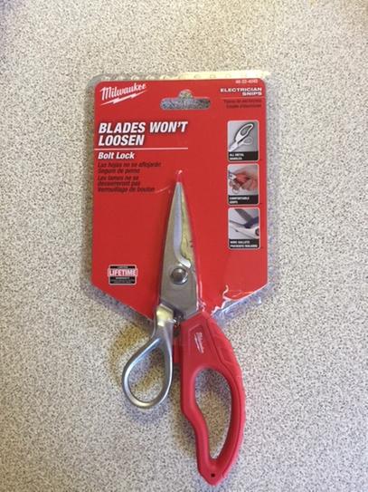 Milwaukee Electrician Hand Tool Set (3-Piece) 48-22-4045-48-22-2145-48 ...