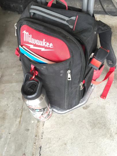 Milwaukee 14 in. Low Profile Backpack with Multi-Size Zipper Tool Bags ...