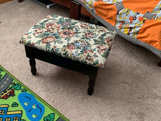 Homecraft Furniture Oak Storage Foot Stool H-51-O - The Home Depot