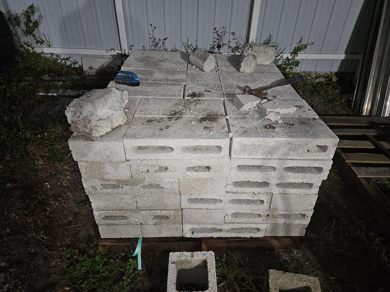 Custom Cinder Block Smokers Whole Hog Cinder Block Smoker Construction