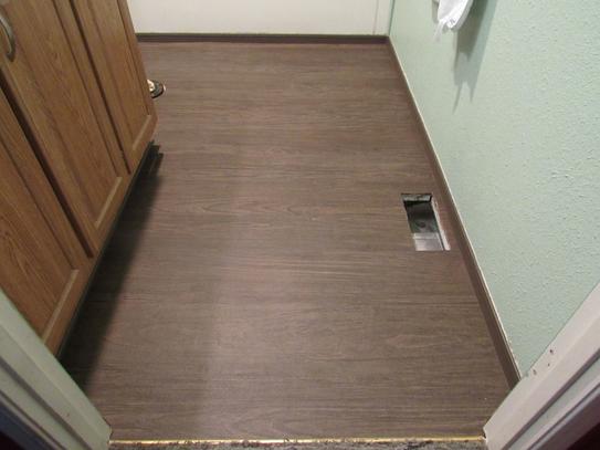 ROBERTS 12 in. Quick-Cut Vinyl Tile VCT Cutter 30002 - The Home Depot