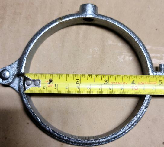 PLUMBFLEX 4 in. Hinged Split Ring Pipe Hanger in Galvanized Malleable Iron 04HSHG - The Home Depot