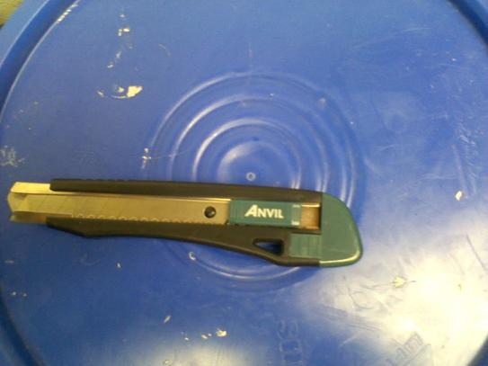 Anvil 18 mm and 9 mm Snap-Off Utility Knife Set (2-Piece) 86-212-0111 ...