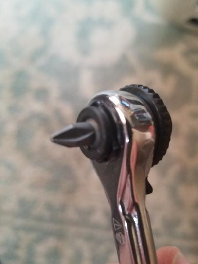 Klein Tools 1/4 in. Drive Electrician's Mini Ratchet with Screwdriver ...