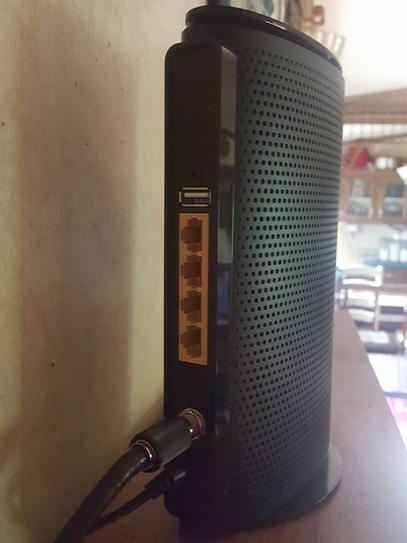 TP-LINK N300 Wireless DOCSIS 3.0 Cable Modem Router TC-W7960 - The Home ...