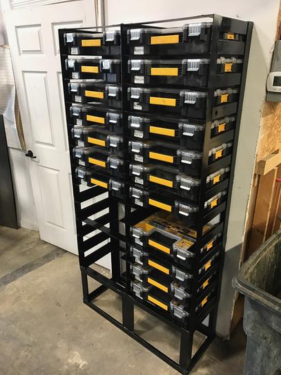 DEWALT 10-Compartment Deep Pro Small Parts Organizer DWST14825 at The ...