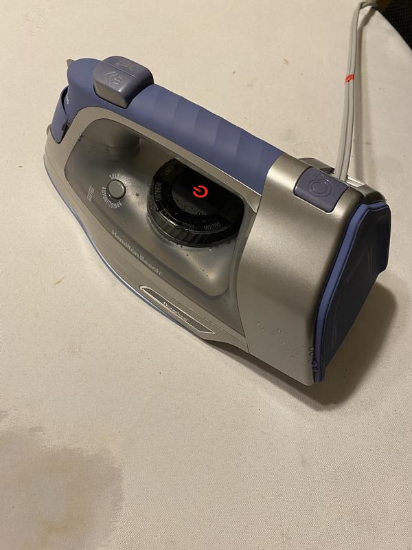 Hamilton Beach Silver Iron Automatic Shut-off (1800-Watt) 19806 at ...