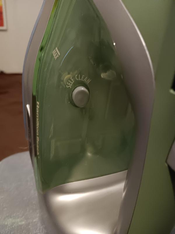 Hamilton Beach Silver Iron Automatic Shut-off (1800-Watt) 19970 at ...