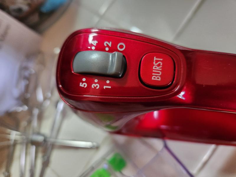 Hamilton Beach Professional 5-Speed Hand Mixer with Storage (Red) 62653 ...
