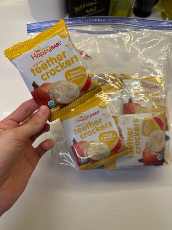 Teether crackers store