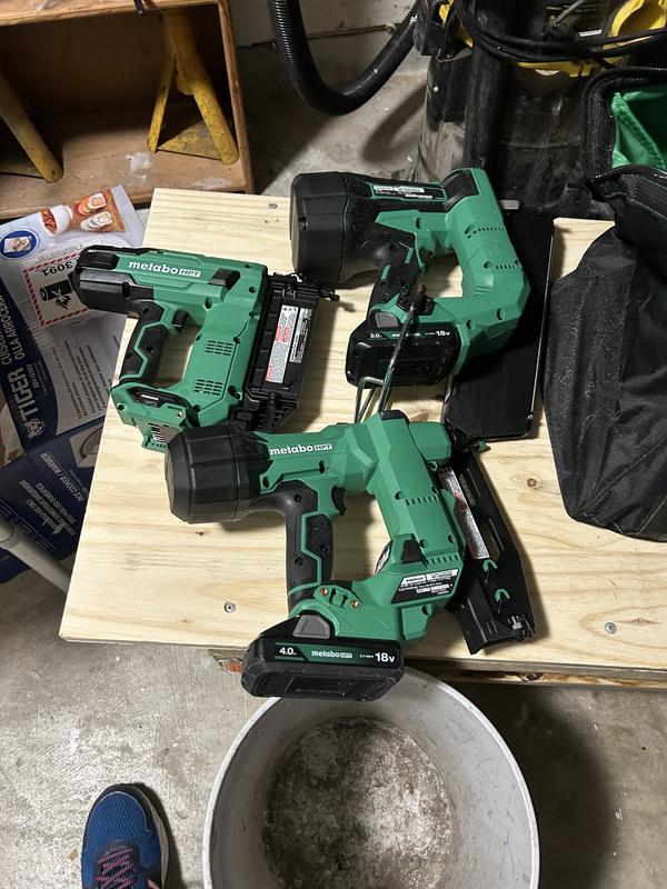 Metabo HPT 2-1/2-in 16-Gauge Cordless Straight Finish Nailer (Battery ...