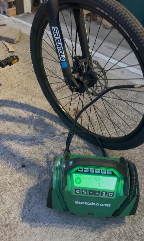 Metabo HPT MultiVolt 18-volt Li-ion Air Inflator (Power Source Battery ...