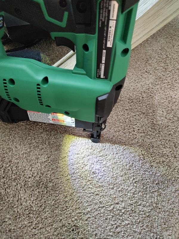 Metabo HPT MultiVolt 18-Gauge 1/4-in Narrow Crown Finish Stapler ...