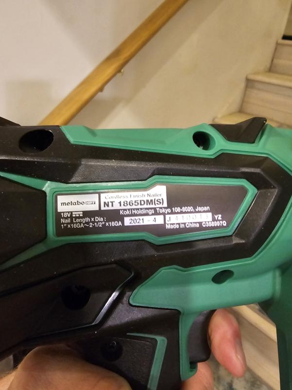 Metabo HPT 2-1/2-in 16-Gauge Cordless Straight Finish Nailer (Battery ...