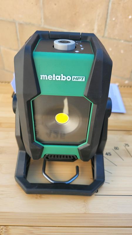 Metabo HPT 18-volt 2000-Lumen LED Battery-operated Rechargeable ...