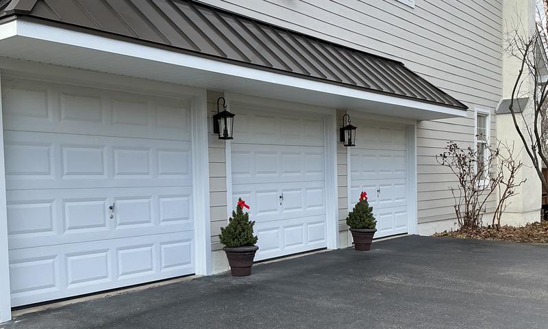 Hinkley Bromley 2-Light 20-in H Bronze LED Outdoor Wall Light 2364OZ at ...