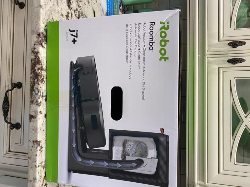 iRobot J755020 Auto Charging Self Emptying Pet Robotic Vacuum J755020 ...