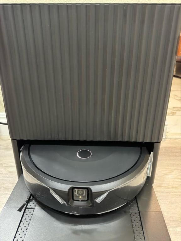 iRobot Auto Charging Self Emptying Pet Robotic Vacuum and Mop X085020 ...