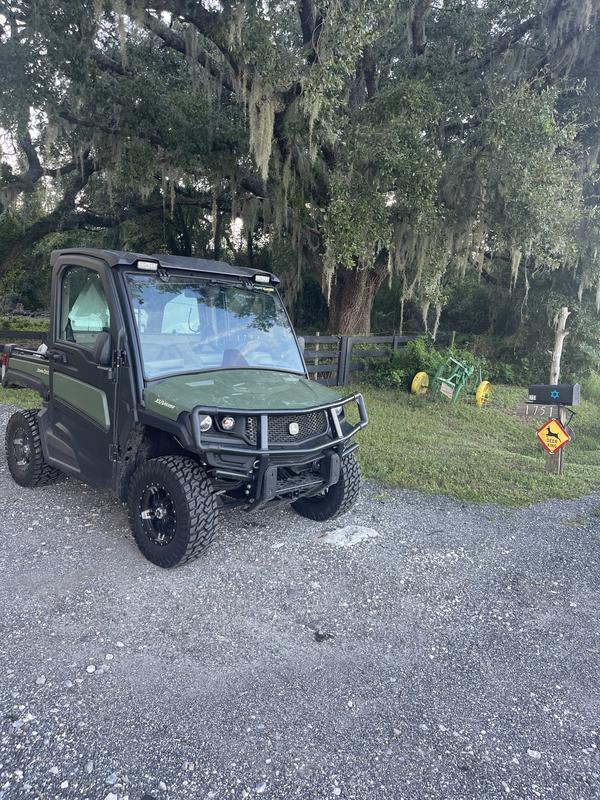 Articulated Arm Multi Utility Vehicle