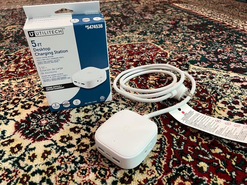 Utilitech 1-1/4-ft 5-Outlet 2-USB Ports Indoor White Power Strip 79226 ...