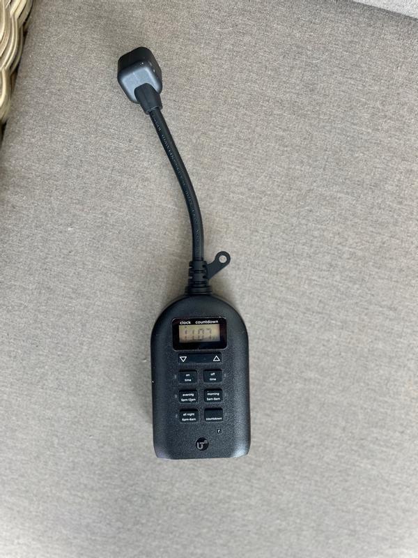 Utilitech 15 -Amps 120-volt Outdoor 2 -Outlet Programmable Countdown ...