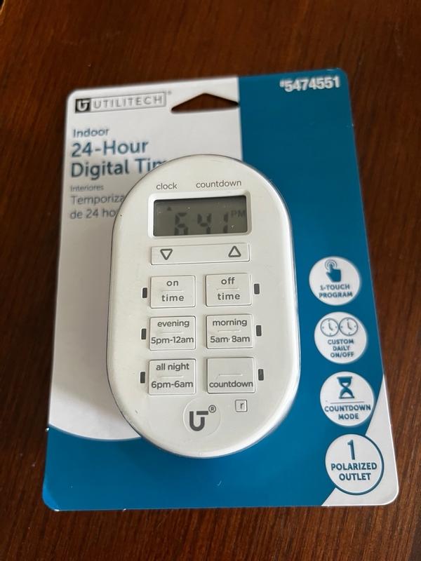 Utilitech 15-Amps 120-volt Plug-in Lighting Timer 78468 at Lowes.com