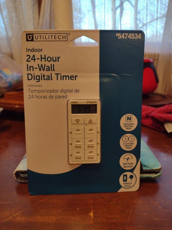 Utilitech 15 -Amps 120-volt Indoor Programmable Digital Lighting Timer ...