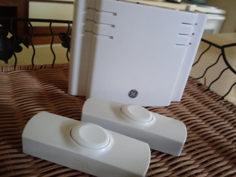 GE White Wireless Doorbell Kit 19297 at Lowes.com