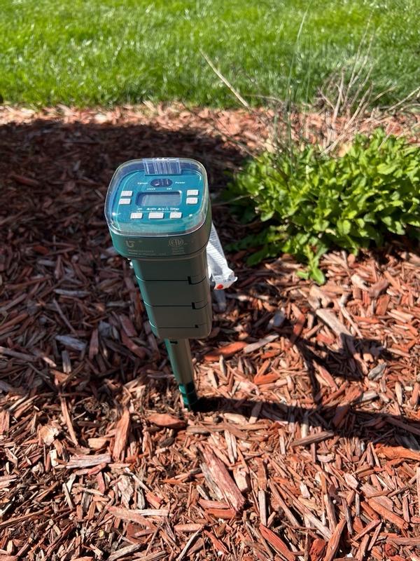 Utilitech 15 -Amps 120-volt Outdoor 6 -Outlet Programmable Countdown ...