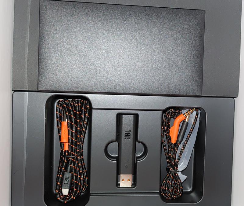 Quantum 600 Specifications JBL Quantum 600 | Wireless Gaming Headset