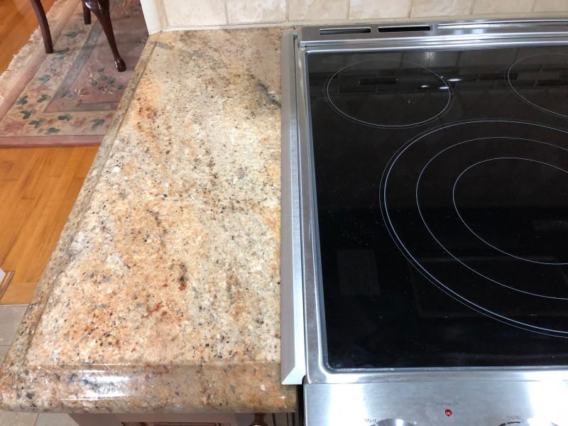 Whirlpool Universal Gas and Electric Range Filler Trim Kit (Stainless ...