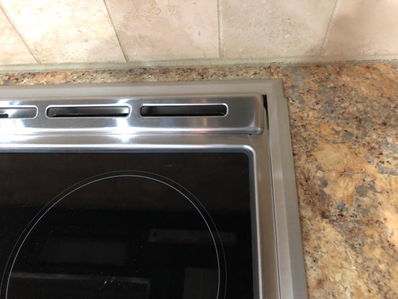 Whirlpool Universal Gas and Electric Range Filler Trim Kit (Stainless ...
