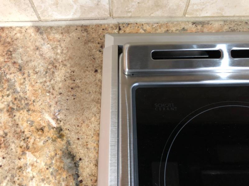 Whirlpool Universal Gas and Electric Range Filler Trim Kit (Stainless ...