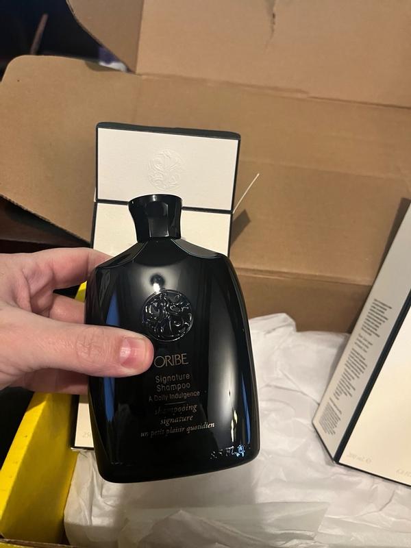 Signature Shampoo Oribe Hair Care