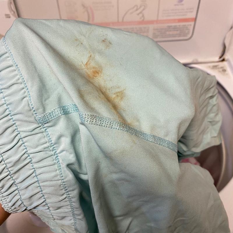 White Revive™ Laundry Whitener + Stain Remover Liquid | OxiClean™