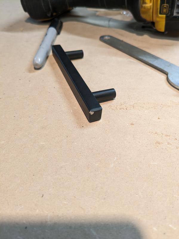 Franklin Brass Simple Square Bar 3-3/4-in (96mm) Center to Center ...