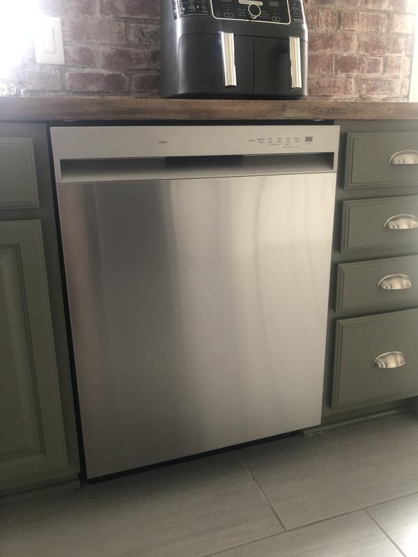 LG 24-in Front Control Built-In Dishwasher With Third Rack (Stainless ...