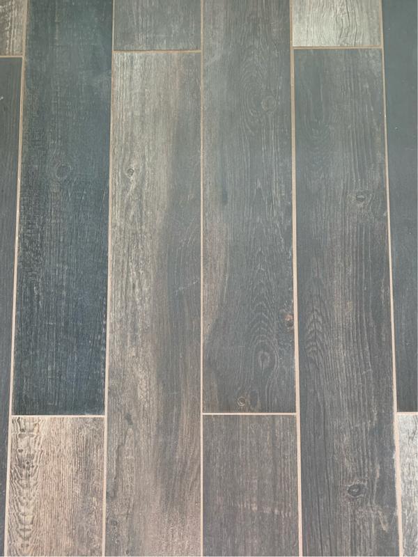 Style Selections Kaden Reclaimed 6-in x 36-in Glazed Porcelain Wood ...