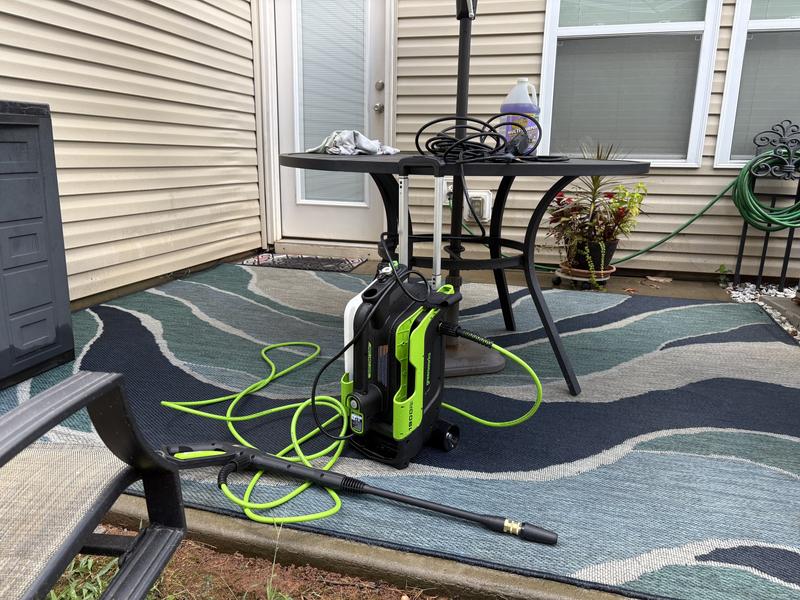 Krud Kutter 128 oz. Multi-purpose Pressure Washer Cleaner 385462 at Lowes.com