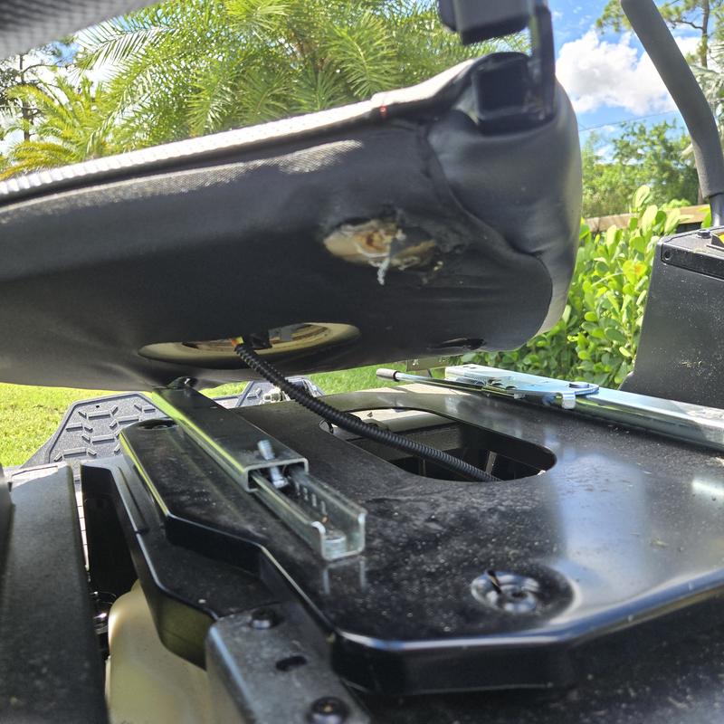 Toro TimeCutter MAX MyRIDE 60-in 23-HP V-twin Gas Zero-turn Riding Lawn ...