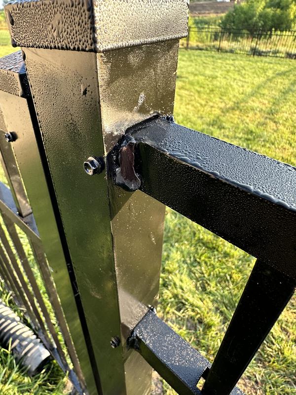CATALYST Augustine/New Haven 7-ft H x 2-in W Black Aluminum Fence Post ...