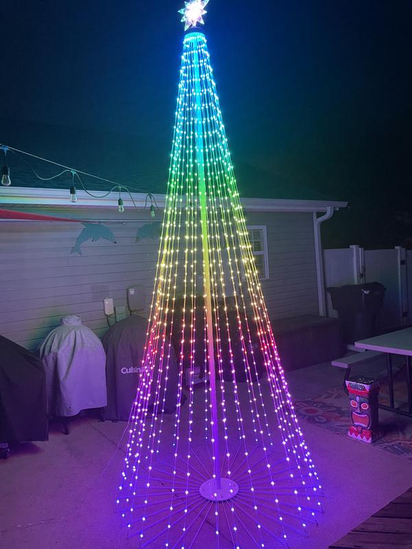GE 7-ft Color Changing LED Lights String Christmas Tree 82094LO at ...