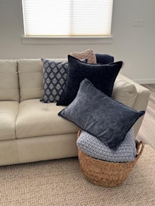 allen + roth (20.5-in W x 16.3-in H x 14.5-in D) Natural Water Hyacinth ...