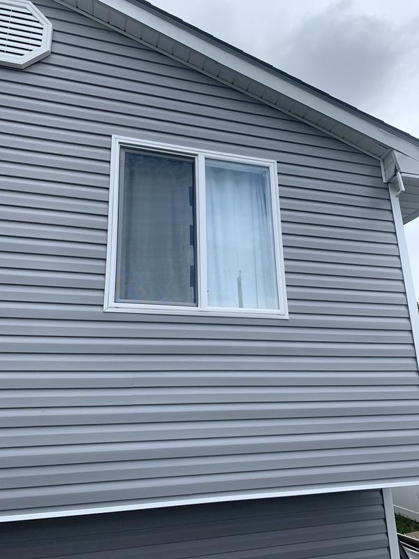 Pella 150 Series 47-1/2-in x 47-1/2-in White Exterior White Interior ...