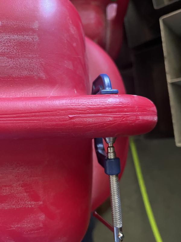 Fuelworx 5-Gallon Plastic Gasoline Can 47905 at Lowes.com